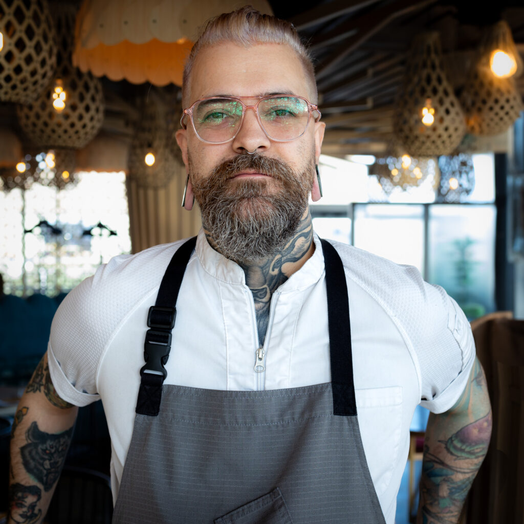 About Us — Mediterranean Restaurant in Downtown Halifax | Daryâ